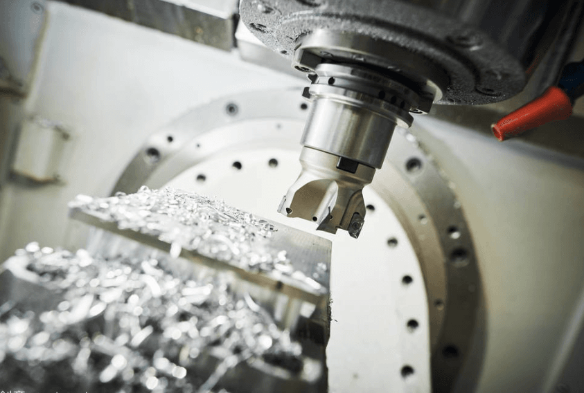 Importance of Cutting Fluids in CNC Milling Machining - LS Tech