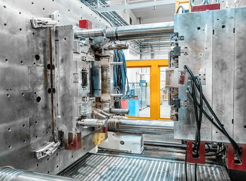 What is Plastic Injection Molding?Everything You Need to Know - LS Tech